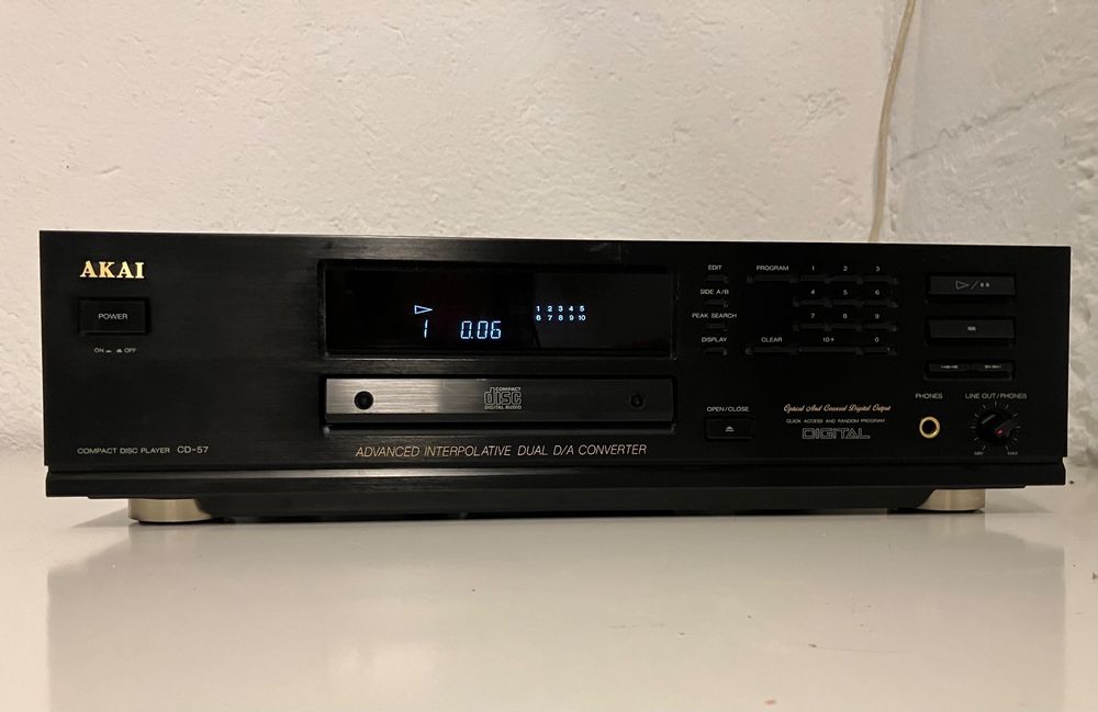 Akai CD-57 (Gebraucht) in Lausen für CHF 49 – nur Abholung auf Ricardo ...