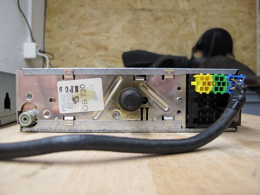 Volkswagen Beta Autoradio mit CD-Player | Kaufen auf Ricardo