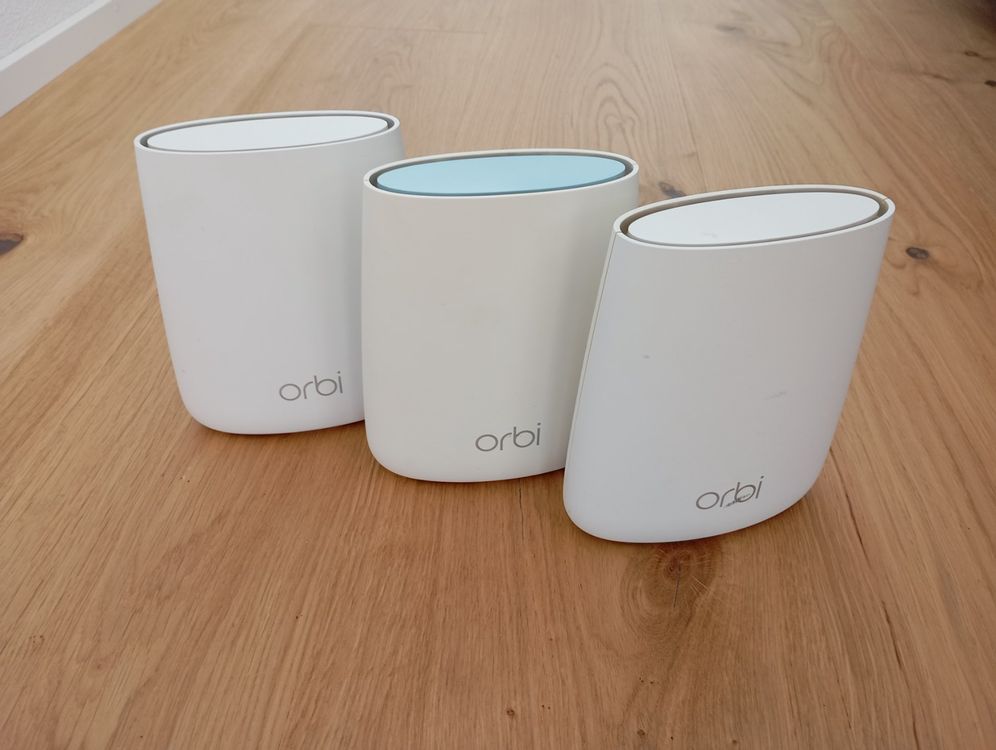 Orbi Wifi Mesh System (1xRouter, 2x Satellite) (Gebraucht) in ...