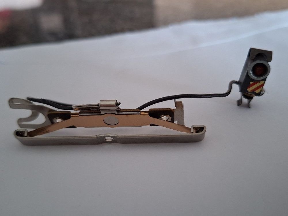 Märklin HO. Frotteur avec feu de fin de convoi, pour wagon (Gebraucht ...