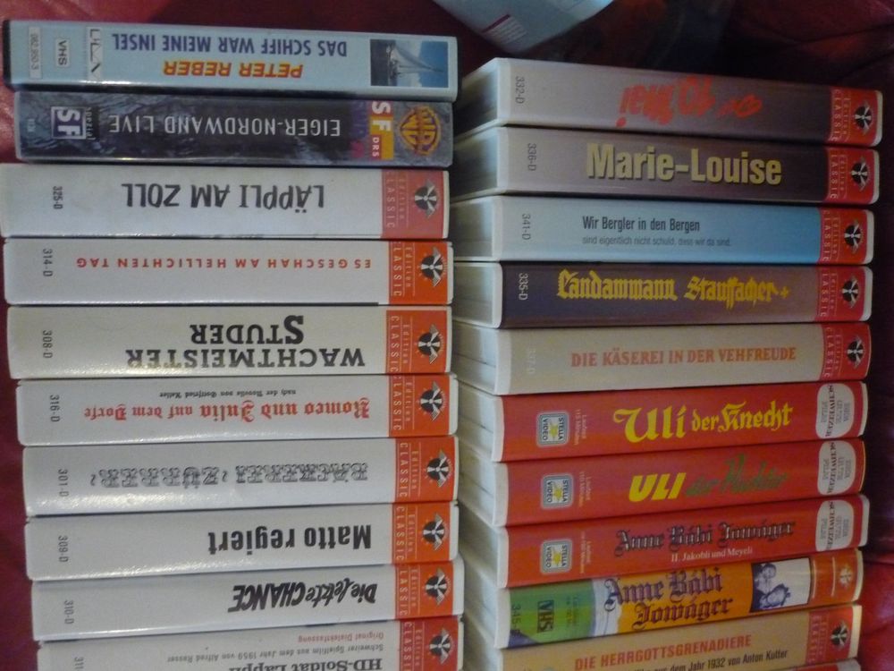 33 x VHS Schweizer Klassiker s/w Dialekt Film Heimat Cabaret | Kaufen ...