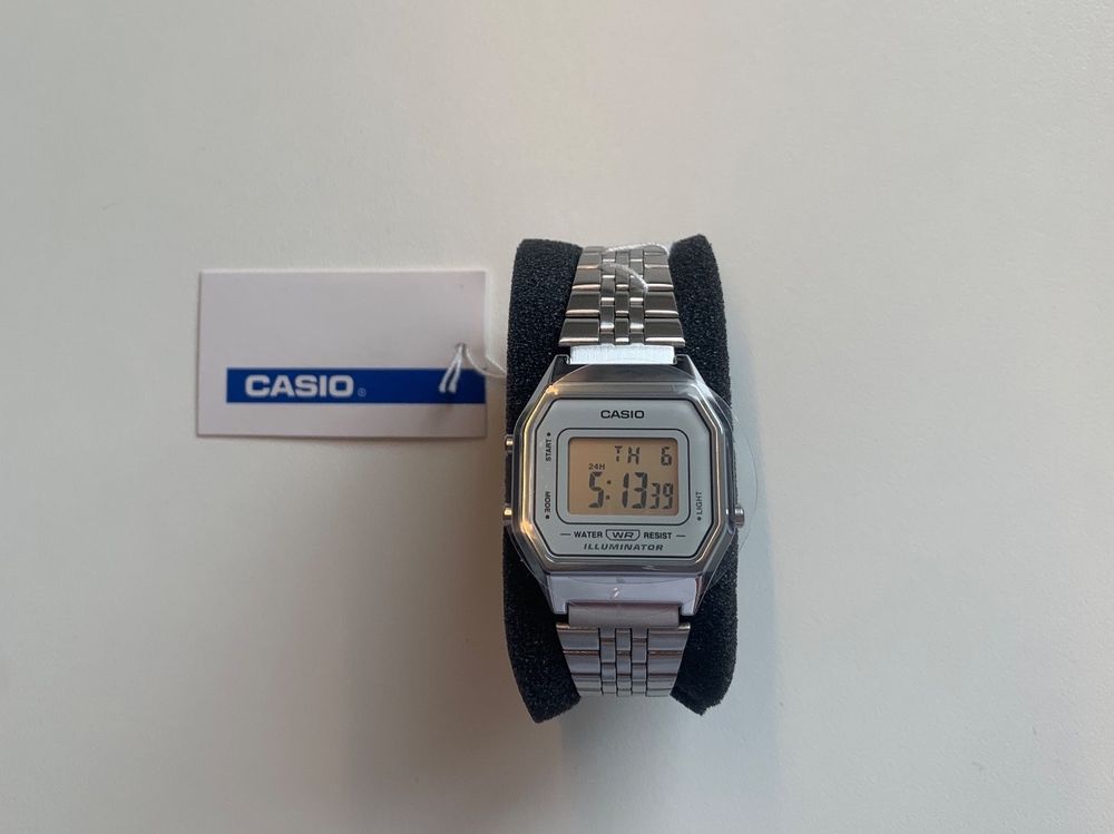 CASIO Uhr Vintage Iconic Silver (Neu und originalverpackt) in ...