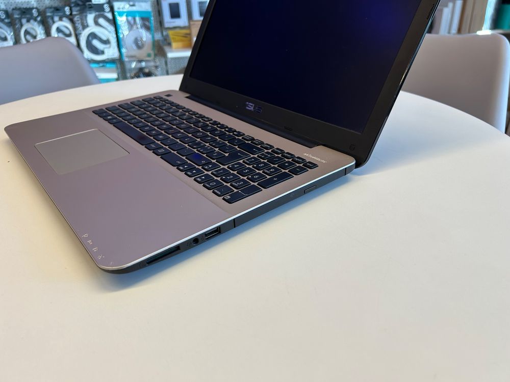 ASUS X555L Windows 10 | Kaufen auf Ricardo