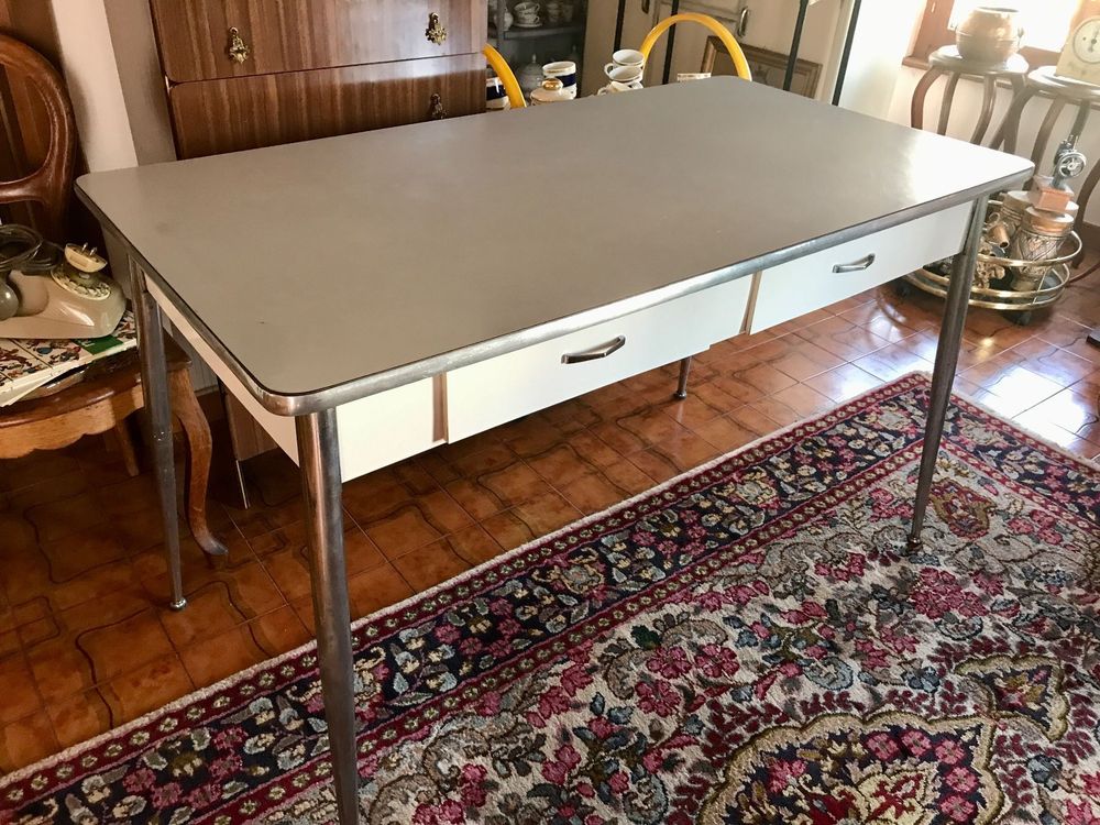 Tavolo vintage in formica con cassetti anni 60 (Gebraucht) in für CHF ...