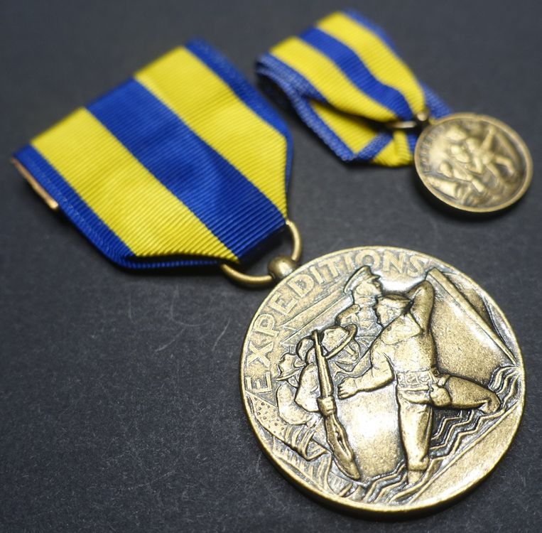 US Navy Expeditionary Medal Medaille plus Miniatur Medaille (Gebraucht ...