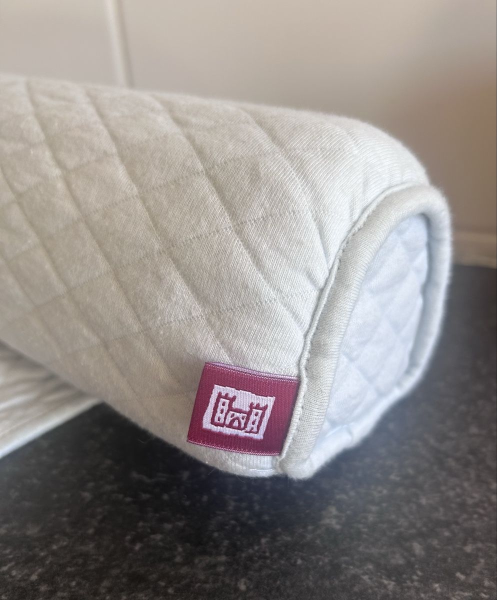 Red Castle “ Bébécal “ coussin calage bebé, parfait état! (Neu (gemäss ...