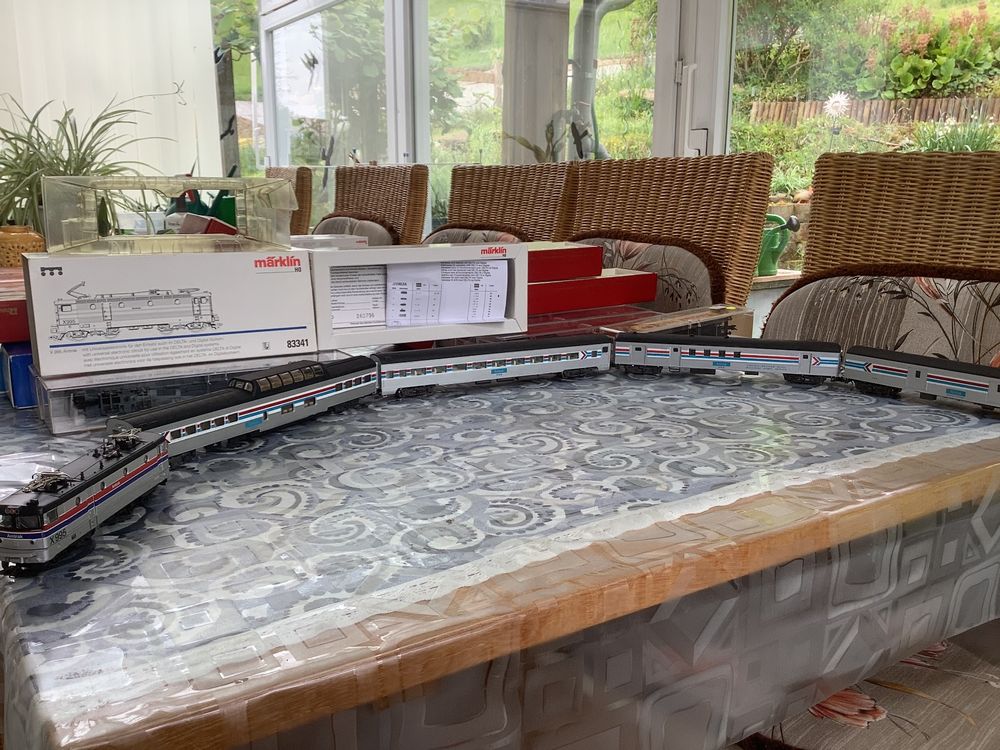 Märklin Delta Digital Amtrak x995 Elok + 4 Amtrak Pers.Wagen (Neu und ...