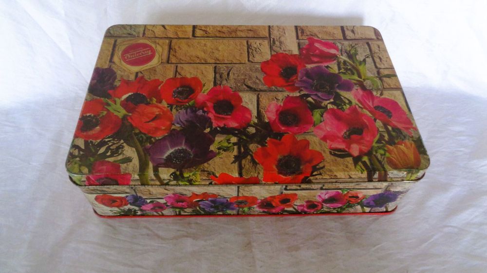 Oulevay Blechdose 60er Jahre "Blumen" ab Fr. 4.- | Kaufen auf Ricardo