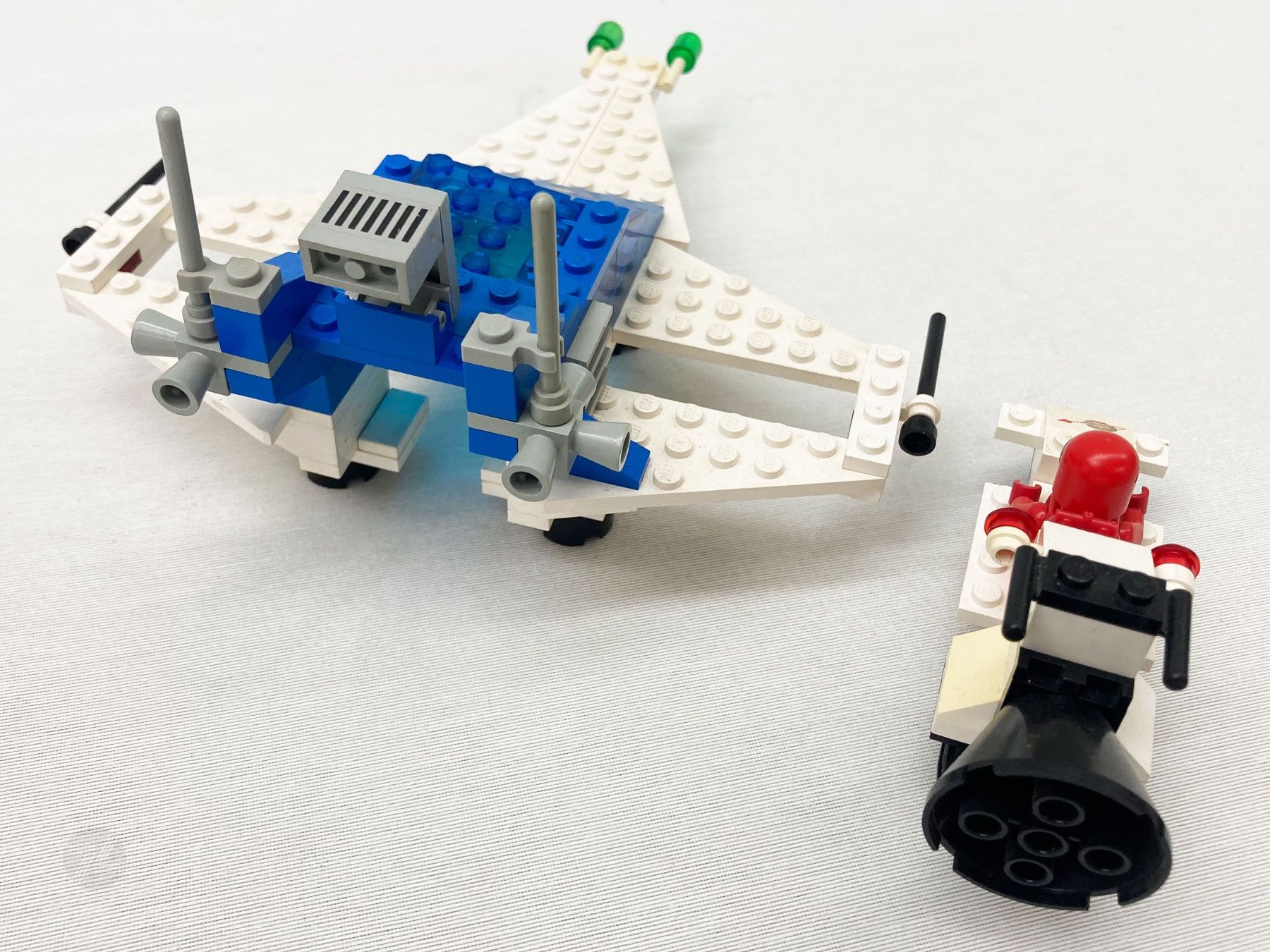 Lego Classic Space Set 6890 + BA Vintage Legoland (Gebraucht) in ...