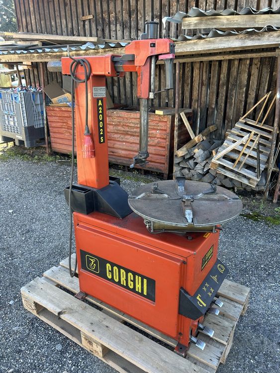 Reifenmontiermaschiene Corghi A2002S (Gebraucht) in SCHÜPBACH für CHF ...