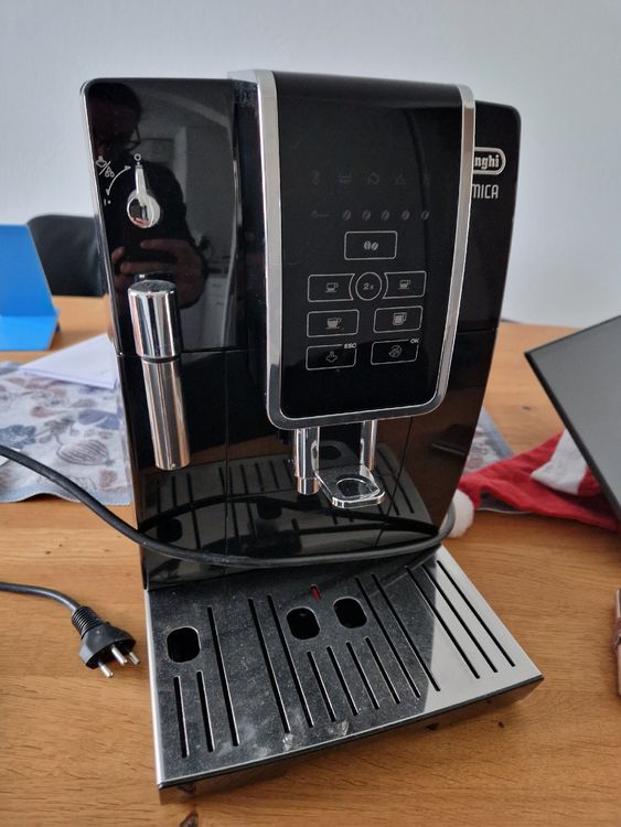 deLonghi Dinamica ECAM35X.15 (Gebraucht) in für CHF 142 – mit Lieferung auf Ricardo kaufen