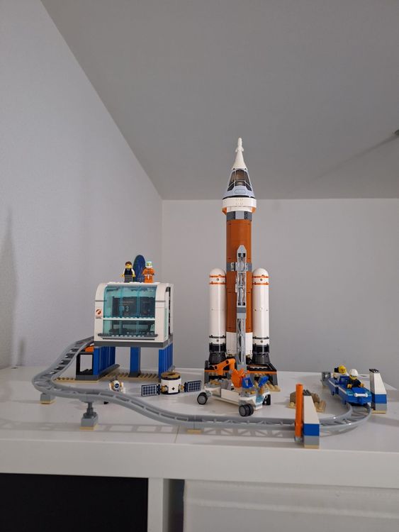 60228 Lego, Deep Space and Launch Control, Lego City (Gebraucht) in ...