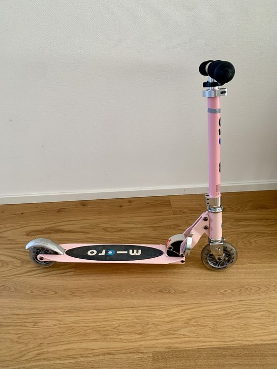 Micro Sprite LED Scooter Pink für Kinder | Kaufen auf Ricardo