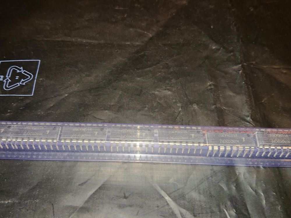 IC Interface RS232 HIN202CPZ von Intersil - Obsolete (Neu (gemäss ...