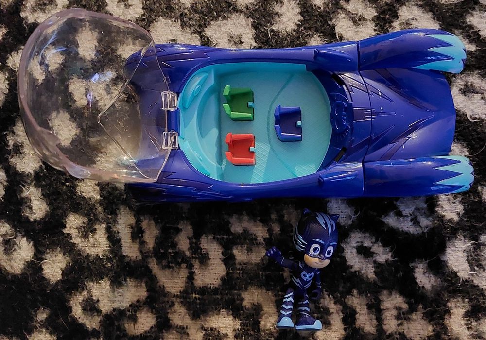 PJ Mask Auto Deluxe Cat Car (Gebraucht) in Breitenbach für CHF 9 – mit ...