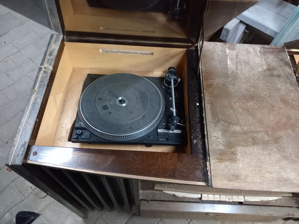 Grundig Musikschrank Plattenspieler Tonband (Gebraucht) in Gähwil für CHF 2 – nur Abholung auf ...