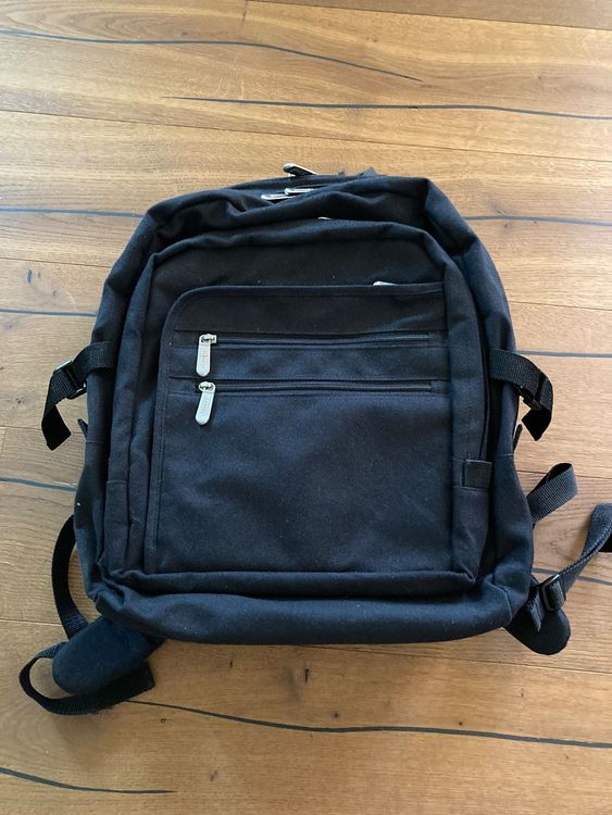 Laptop Rucksack schwarz, viel Stauraum, Top Zustand! (Gebraucht) in ...