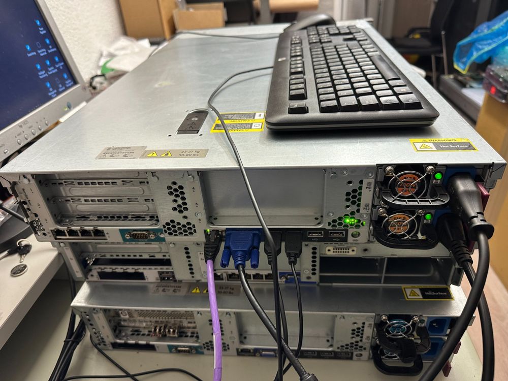 HP Proliant Server DL380p G8 2x 2.7GHz E5-2680, 128GB RAM (Gebraucht ...