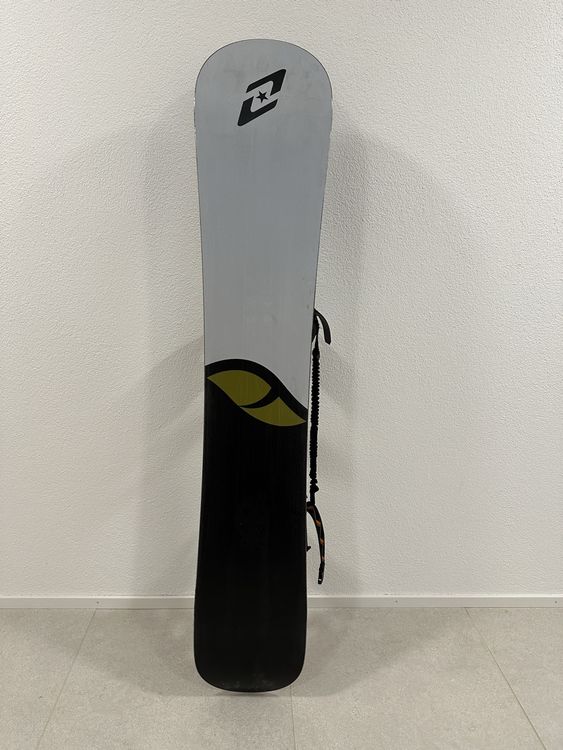 Elan Snowboard mit Flow Bindung (Gebraucht) in Nänikon für CHF 41 – nur ...
