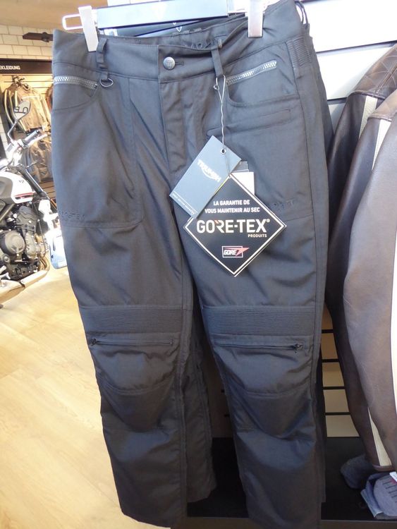 Triumph Terra GTX Jeans 40 (Gebraucht) in Höri für CHF 56 – mit ...