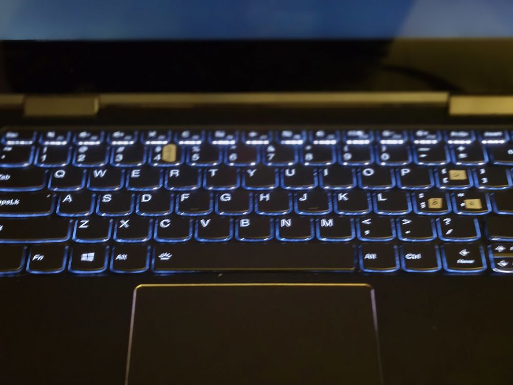 Notebook Lenovo YOGA 730-13IWL 16.0 GiB Ubuntu 24 (Gebraucht) in ...