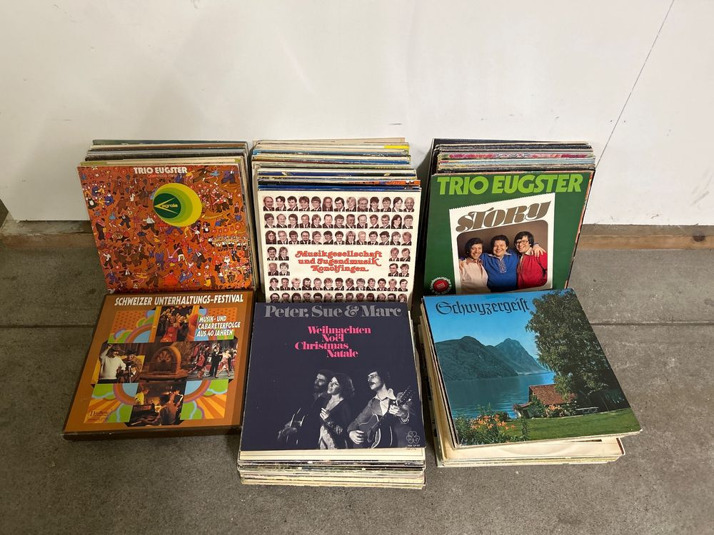 142 LPS SAMMLUNG SCHWEIZER MUSIK SCHALLPLATTENSAMMLUNG (Gebraucht) in ...