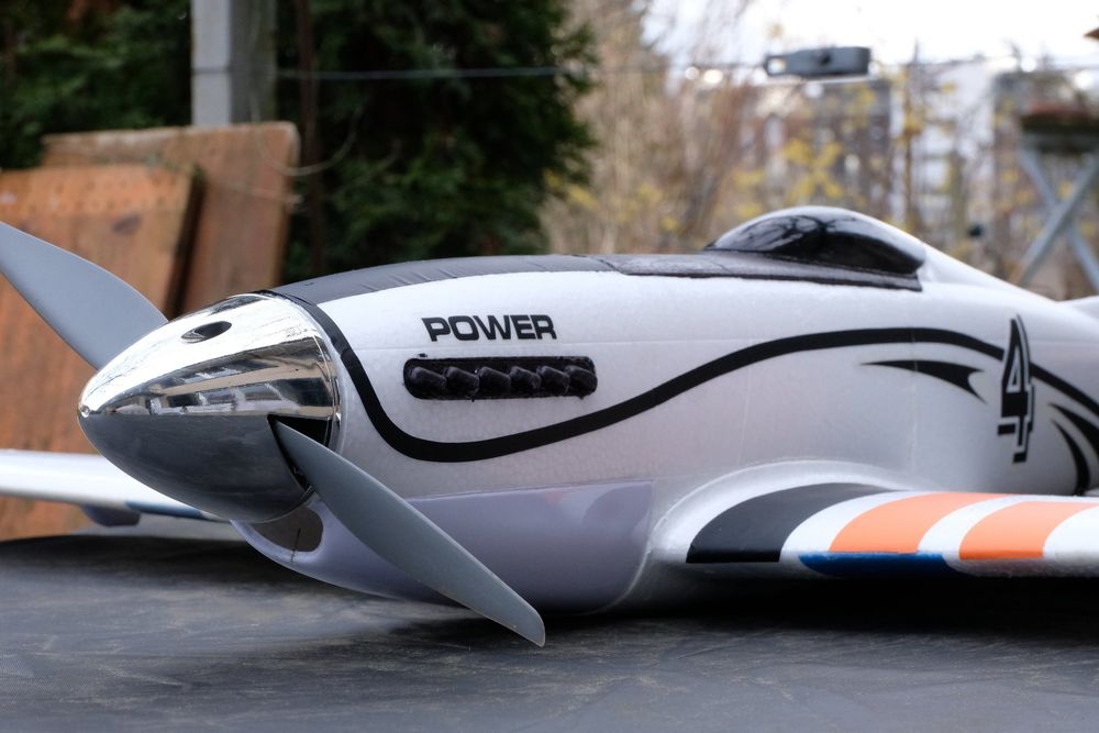 Multiplex Funracer RR / ohne Empfänger und Akku (Gebraucht) in Bern für ...