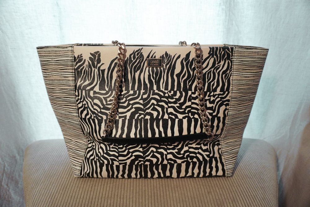 Cavalli Class Handtasche, Zebra Muster, top Zustand! (Gebraucht) in ...
