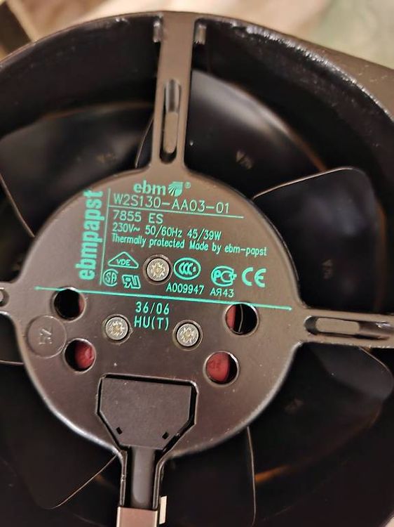 2x ebm-papst Axiallüfter W2S130-AA03-01 | 230V, 45/39W (Neu und originalverpackt) in Beringen ...