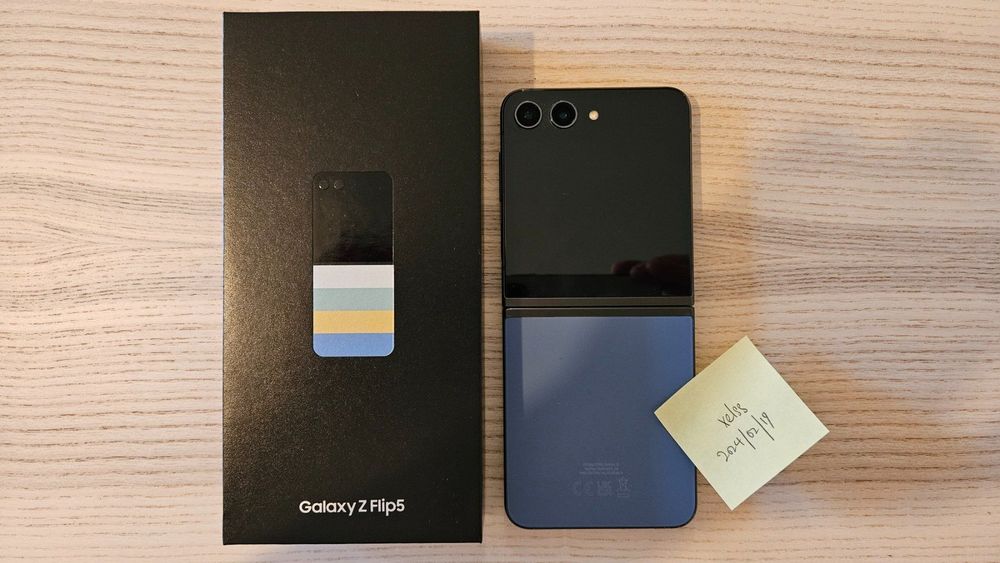 Samsung Galaxy Z Flip 5 8Go 512Go (Couleurs exclusive: Blue) (Gebraucht ...