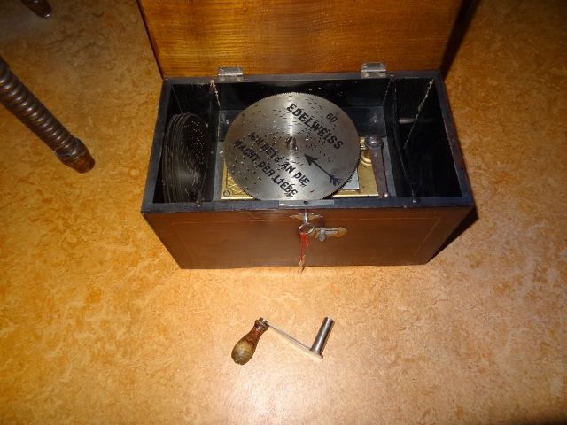 Pholyphon Musikspielautomat läuft Thorax St. Croix | Kaufen auf Ricardo