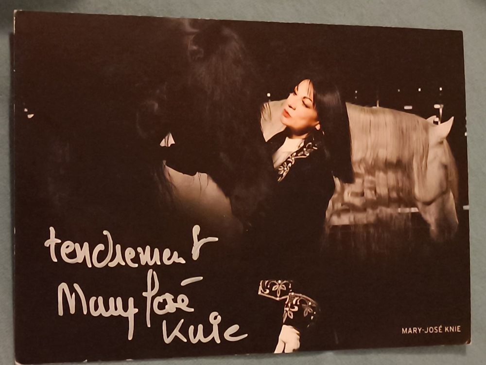 Mary-José Knie - Zirkus Knie- handsigniert (Gebraucht) in Menziken für ...