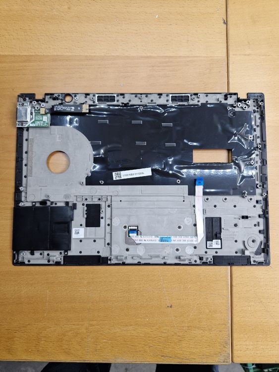 Palmrest Top Cover Lenovo Thinkpad T14 Gen 2 (Gebraucht) in Adliswil ...