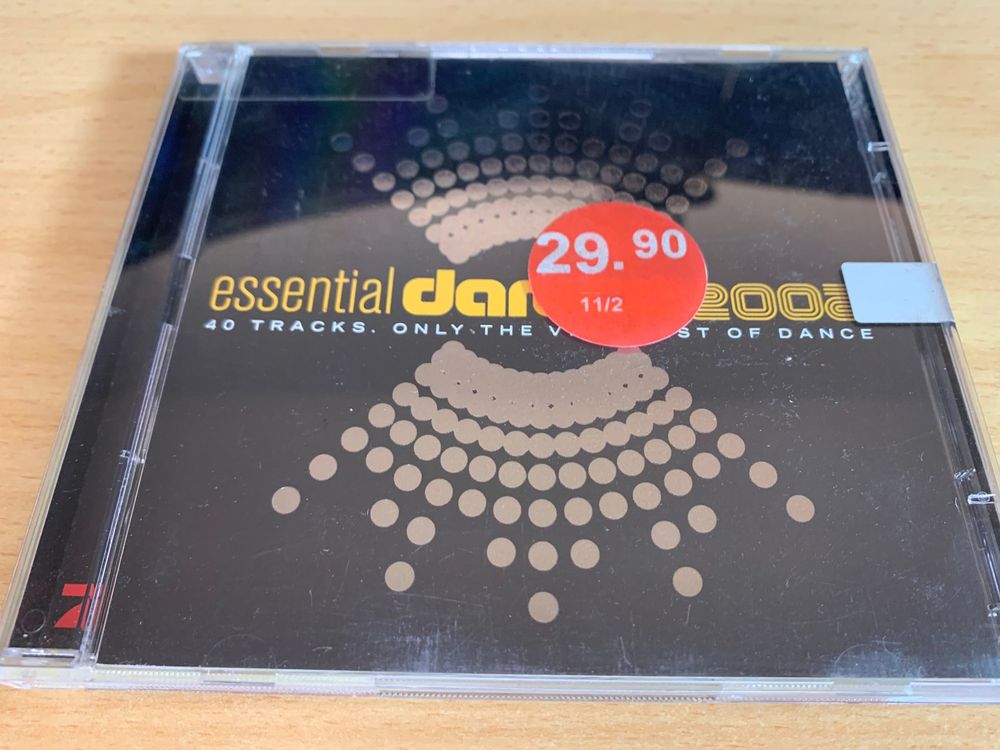 Essential Dance 2002 - 2 CD (Gebraucht) in Rikon im Tösstal für CHF 12.5 – mit Lieferung auf ...