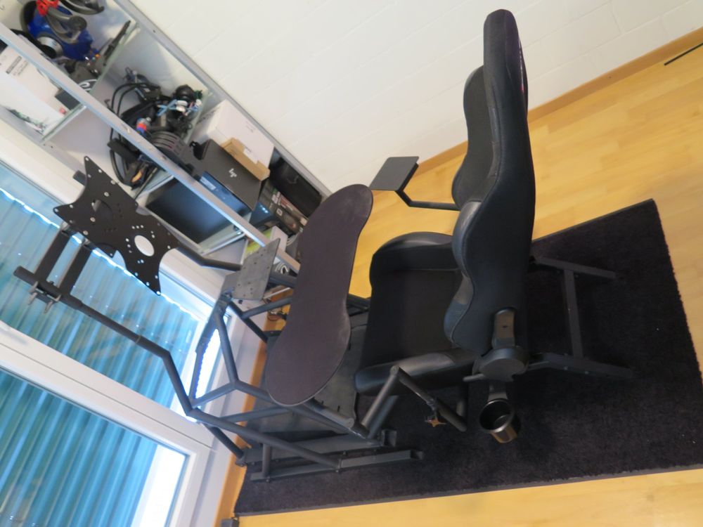 Sim-/Racingsitz der Extraklasse Obutto Revolution | Kaufen auf Ricardo