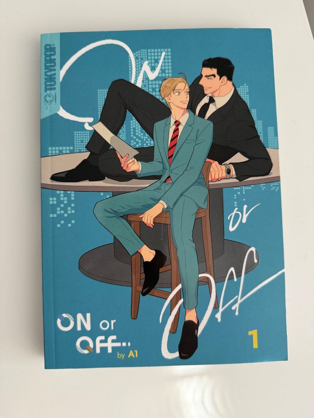 On or Off, Vol 1 - Boys Love Manga (Neu (gemäss Beschreibung)) in ...