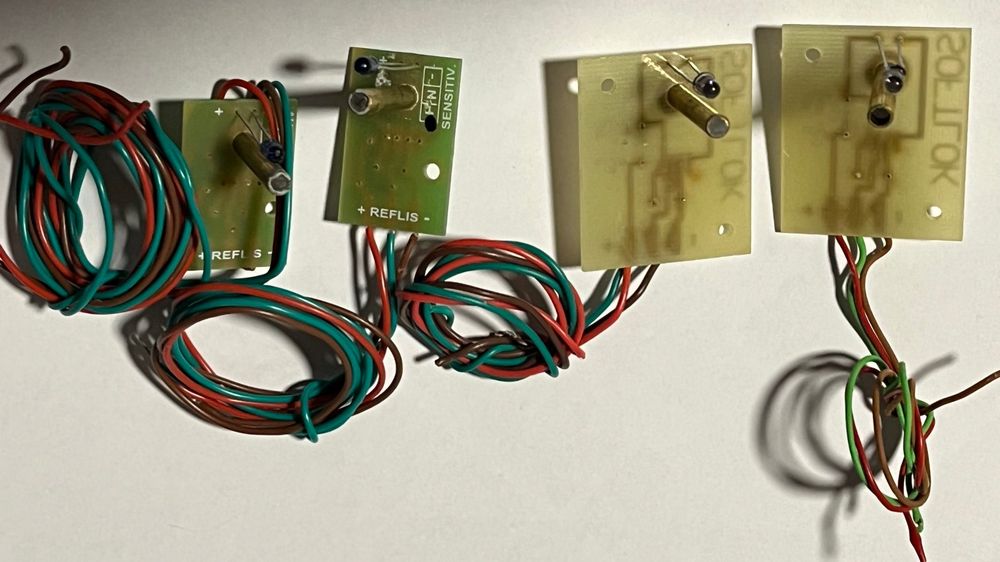 4x Reflex Reflis-2 Lichtschranken Sensoren Set Modellbau (Gebraucht) in Unterstammheim für CHF ...