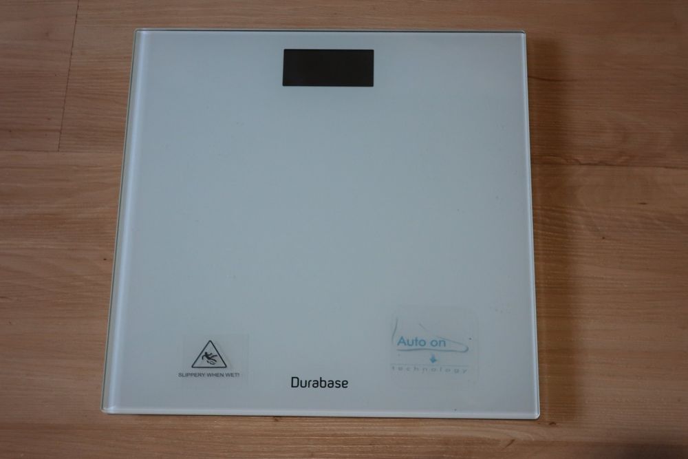 Personenwaage, Durabase. neuwertig | Kaufen auf Ricardo