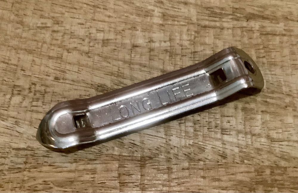 Vintage Flaschen/Büchsenöffner - Made in England - Pub (Gebraucht) in Root für CHF 2 – mit ...