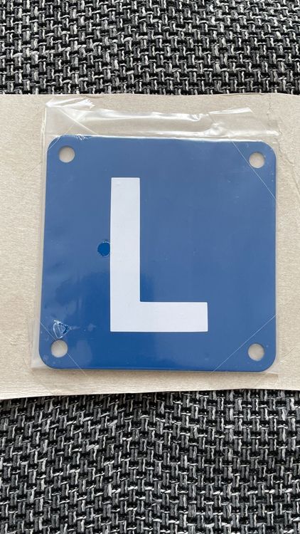 L- Schild Aluminium (Neu (gemäss Beschreibung)) in für CHF 6.9 – mit ...