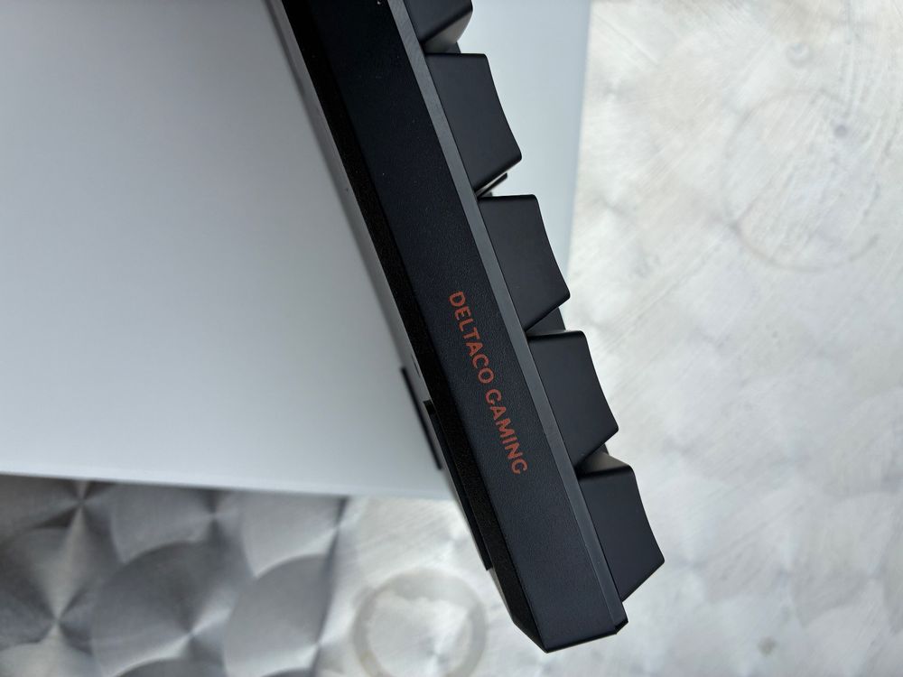 Deltaco Gaming DK430BR Mechanical Keyboard RGB Swiss Layout (Gebraucht ...