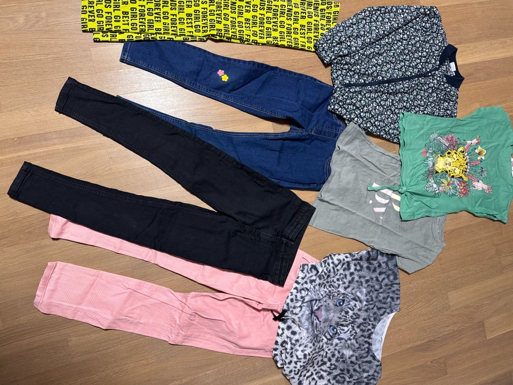 Mädchenpaket Nr. 3 (134/140) Übergangssaison (Gebraucht) in ...