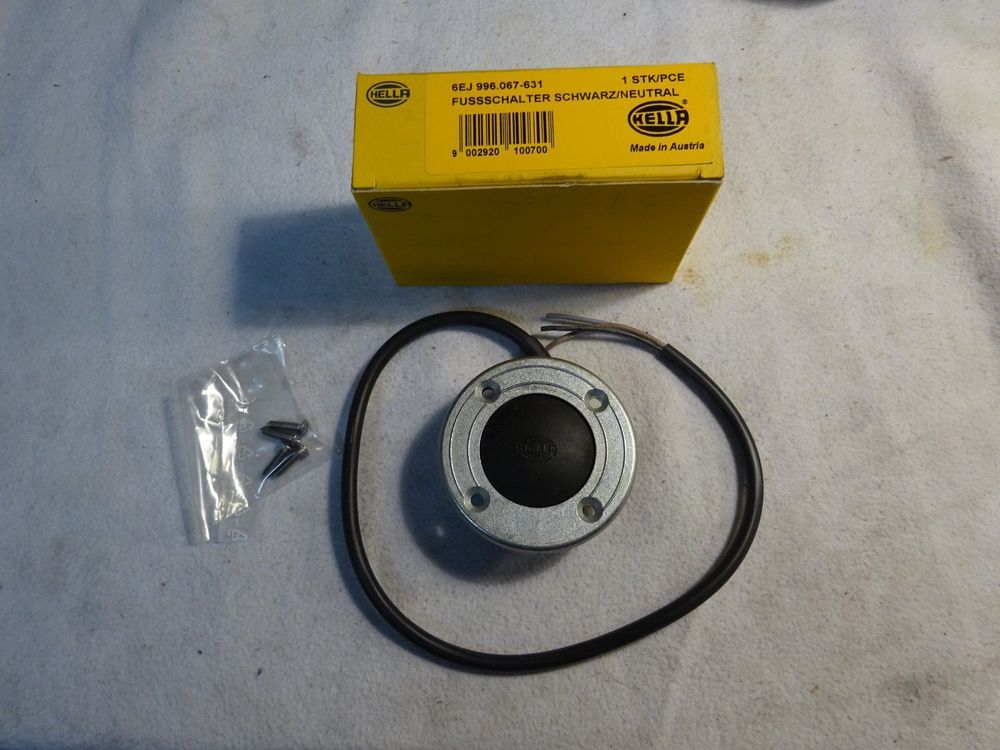 Hella Fussschalter 24 Volt 5 A (Neu (gemäss Beschreibung)) in Kirchberg ...