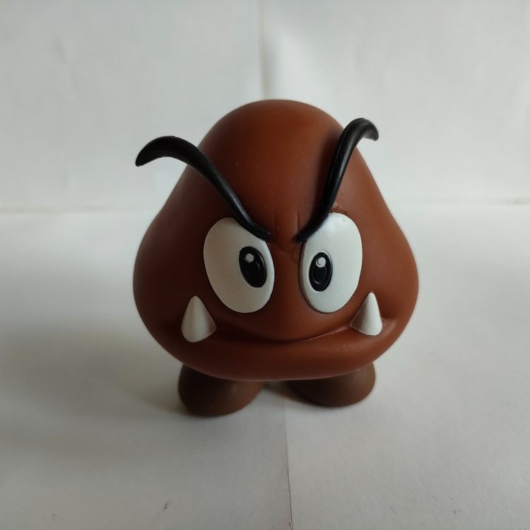 Goomba / Gumba Sammelfigur - MER | Kaufen auf Ricardo