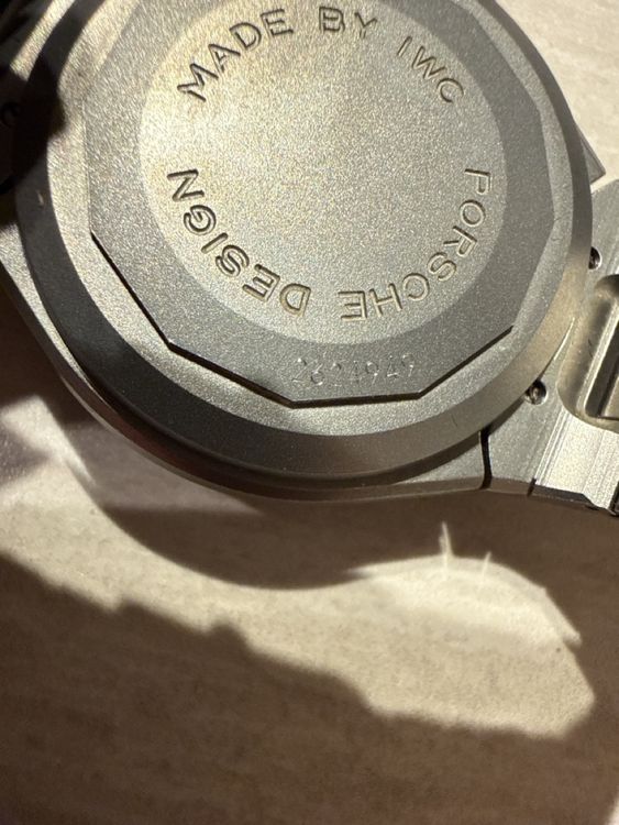 Titanuhr IWC Porsche Design Ref. 3704 (Neu und originalverpackt) in ...