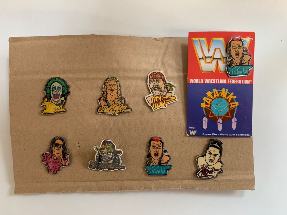 Alte WWF Wrestling Pins Hulk Hogan Tatsnka Doink, Bret Hart | Kaufen ...