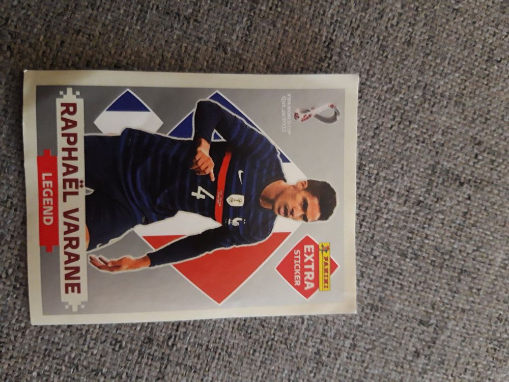 Panini Extra Sticker Legend Raphael Varane (Gebraucht) in Affoltern am Albis für CHF 23 – mit ...