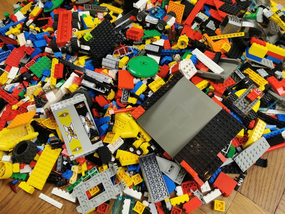 XXL Lego Mix gebrauchte Bausteine Lot en vrac Kiste Konvolut (Gebraucht) in Derendingen für CHF ...