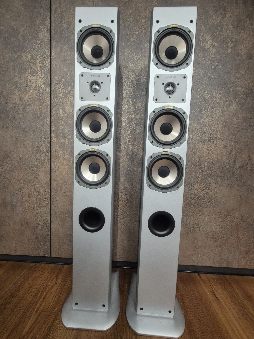 Quadral Ascent 850 Standlautsprecher Paar – Top Zustand (Gebraucht) in ...