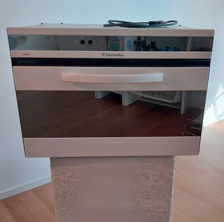 Electrolux Steamer EBC 7 ST.3 (Neu (gemäss Beschreibung)) in Weesen für CHF 290 – mit Lieferung ...